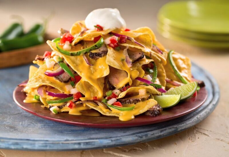 Fajita Nachos - Gordos Cheese Dip