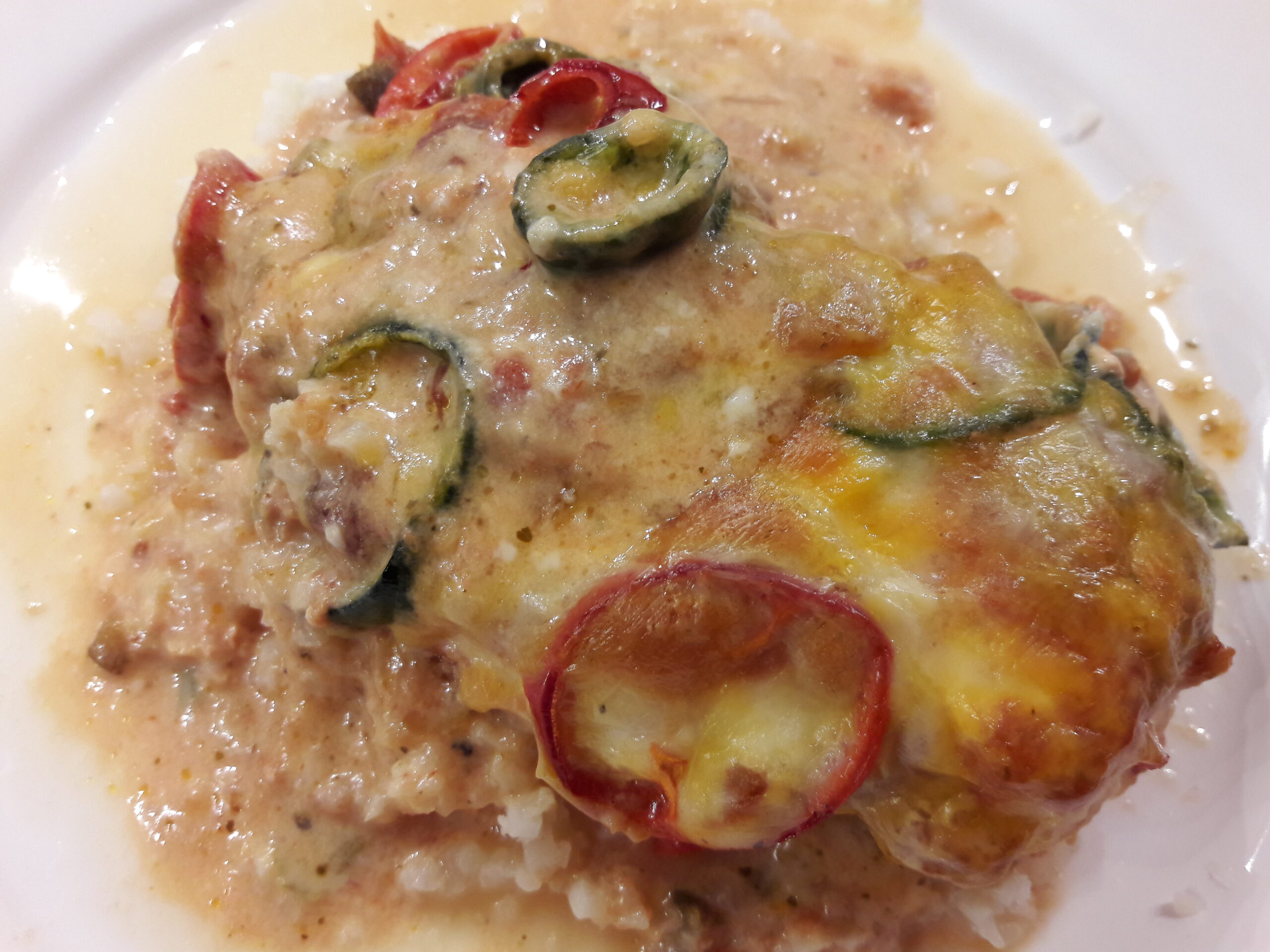 Cheesy Salsa Chicken Bake - Gordos Cheese Dip