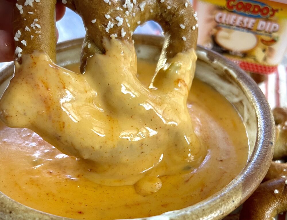 Chili Cheese Dip - Gordos Cheese Dip